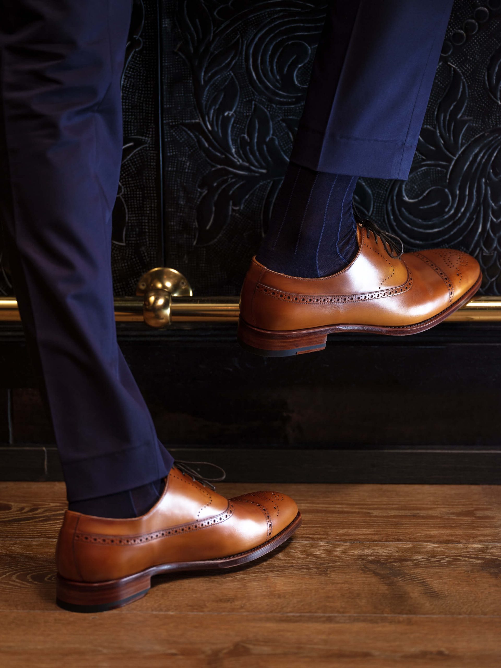 Custom Made Shoes - Bespoke Shoes In Dubai | Collars & Cuffs